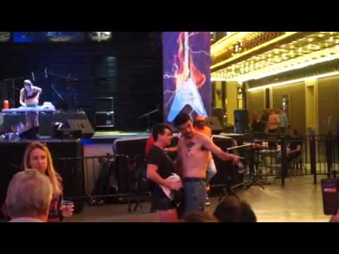 Freemont street weirdos - YouTube