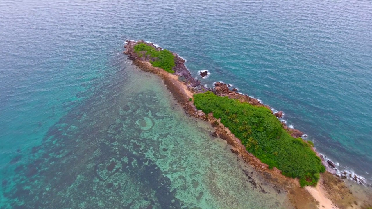 Gigantes Island - YouTube