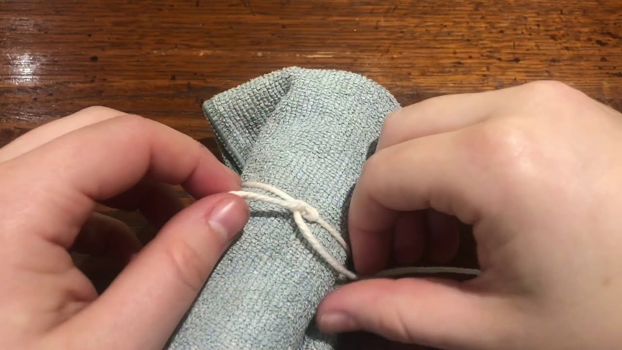 How to tie a packer's knot - YouTube