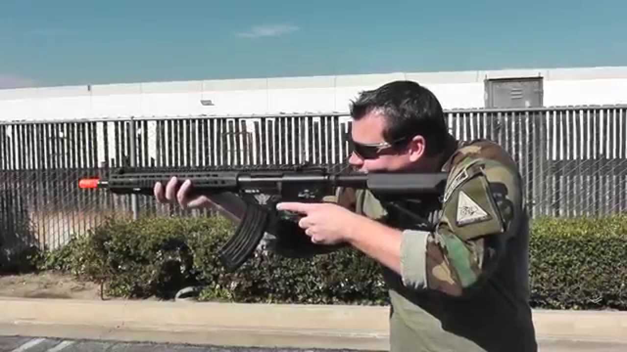 Bolt SR-47 FIRST LOOK - Airsoft GI Uncut - YouTube