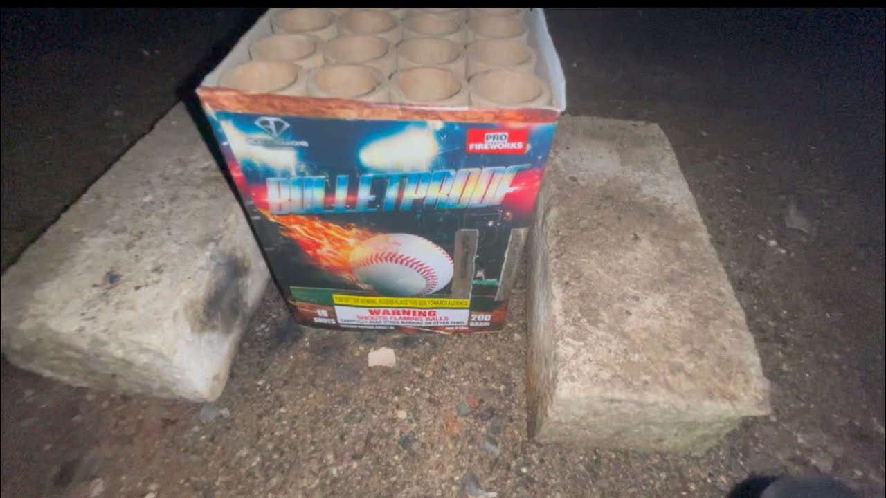 Demo of Bulletproof 18 shot 200 g by Pro fireworks ⚾️💥 🔥 - YouTube