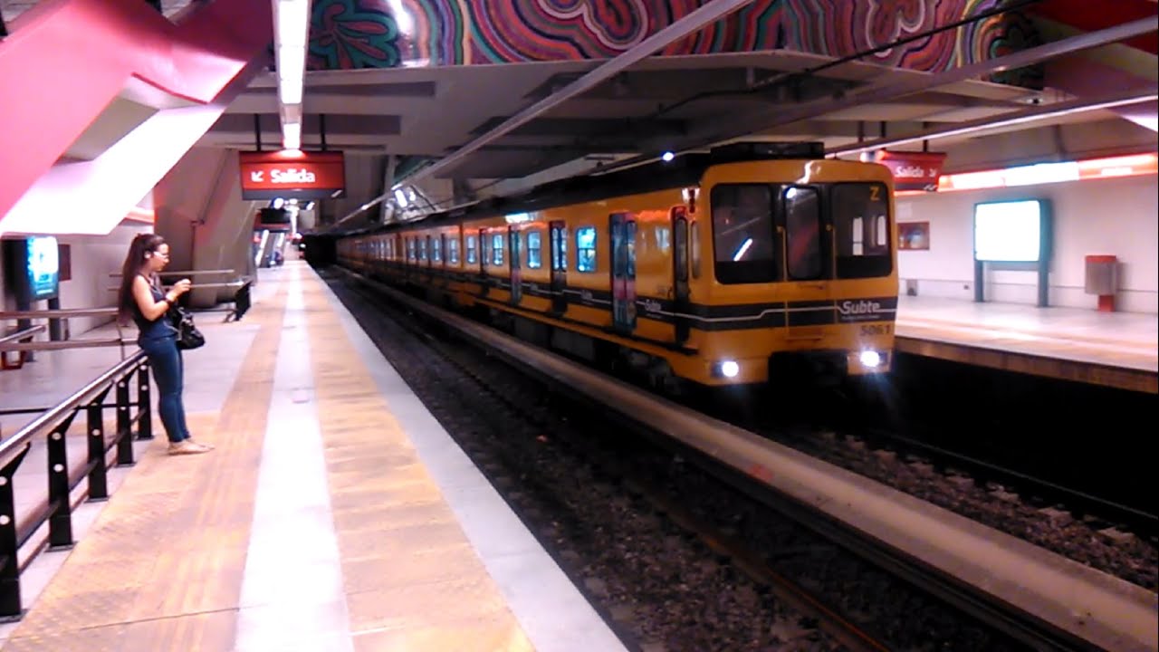 CAF 5000 con aire acondicionado + 2 Mitsubishi por Echeverría - YouTube