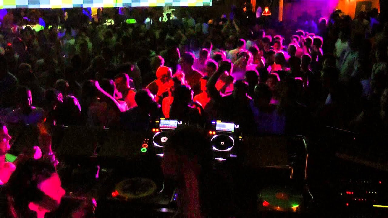 RARESH dj set @ il Muretto Jesolo Venice ITA 15.06.2013 - YouTube