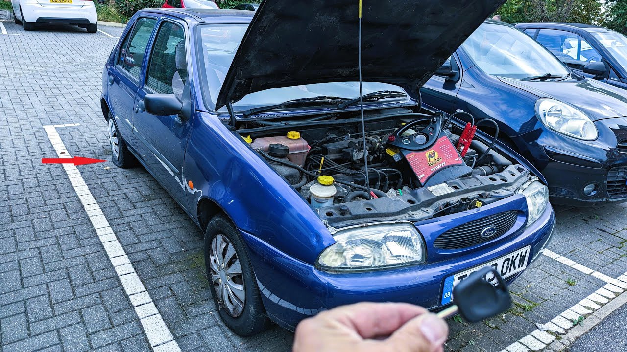 🫣👉 Will this old lady start after 6 years? Abandoned Ford Fiesta 1999 ...