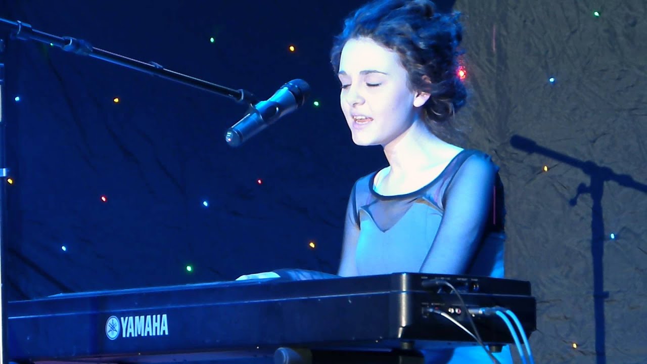 Jess Ball BGT Final 2012 - YouTube