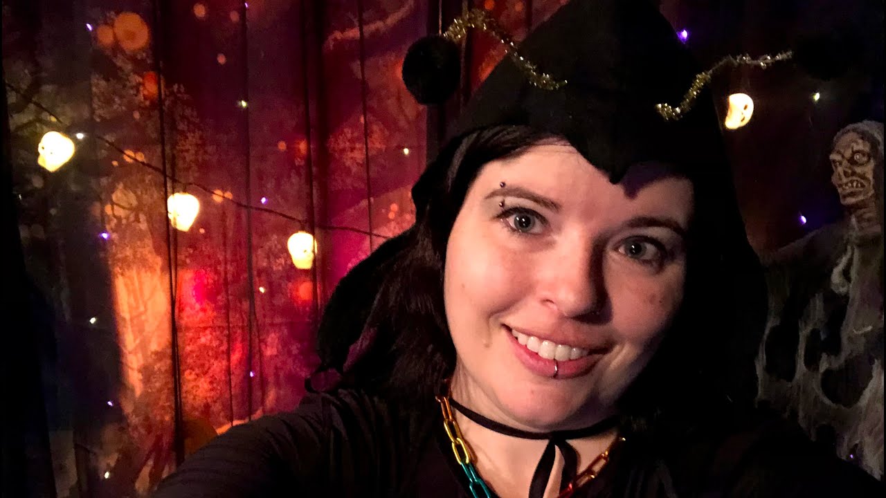 Growing Confidence Halloween Show - Rochelle Dal Collo Show - YouTube