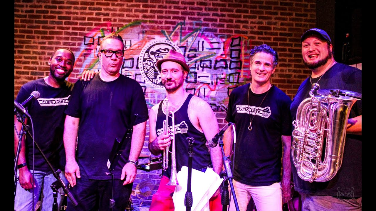 Funk Cake Band: Black Bird LIVE - YouTube