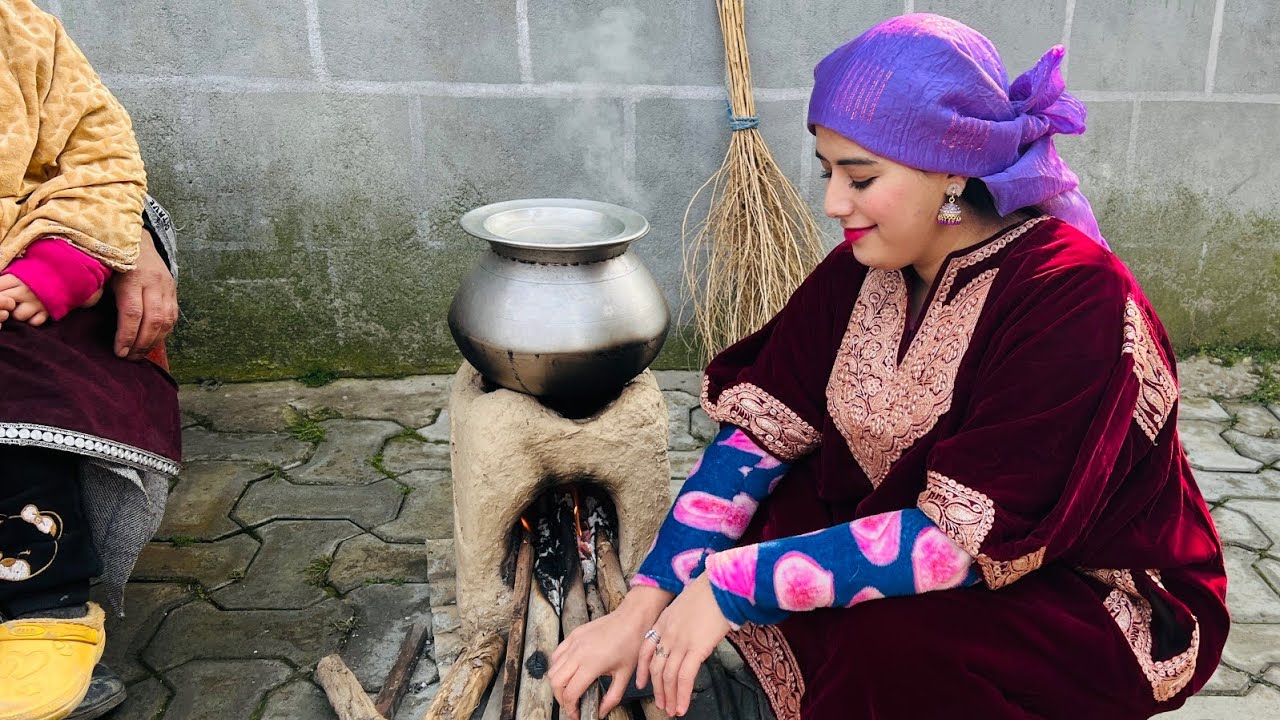 vlog of upcoming Funny Kashmiri Song || Mir Parvaiz|| Hena || Umer Qureshi - YouTube