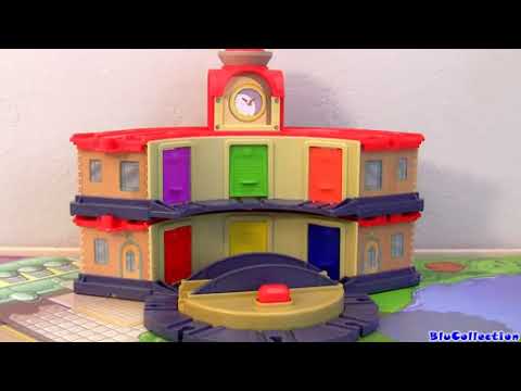 Chuggington Wooden Railway Double Decker Roundhouse Elevating Turntable Review