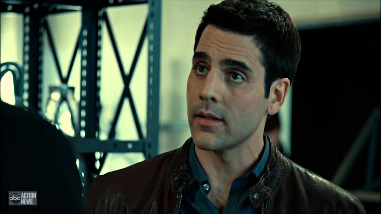Rookie Blue 4x13 Luke Sees Marlo's Basement - YouTube
