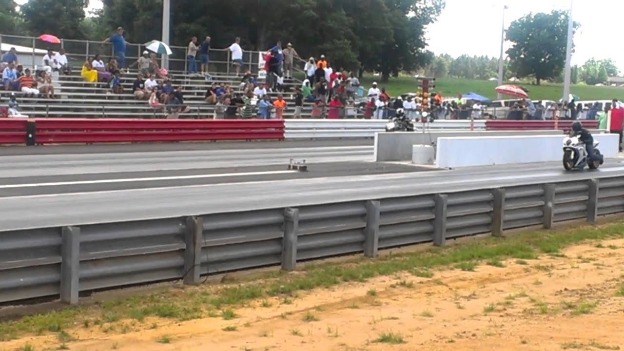 Tim gets the win at Atmore Dragway - YouTube