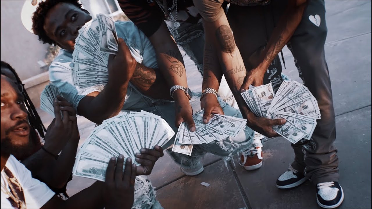 GoGettaYb - Big Bandz Ft. STR (Official Music Video) - YouTube