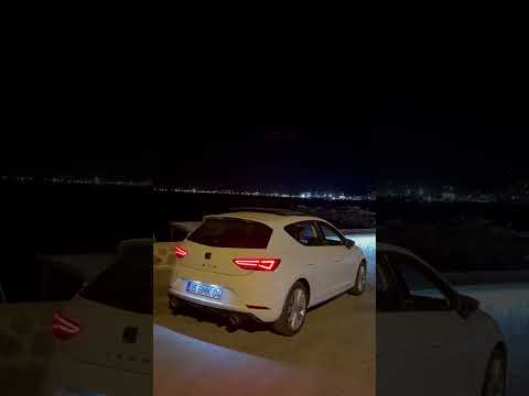 Seat Leon ve gece manzarası #shorts #car #automobile#araba #leon #manzara #fypシ #keşfet #fypシ゚viral