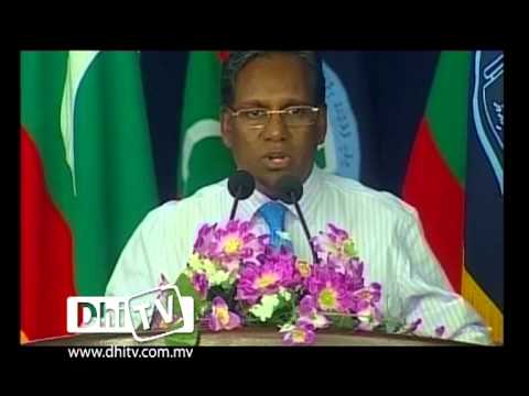 Raees Hussain Adam Inter 01.08.12 - YouTube