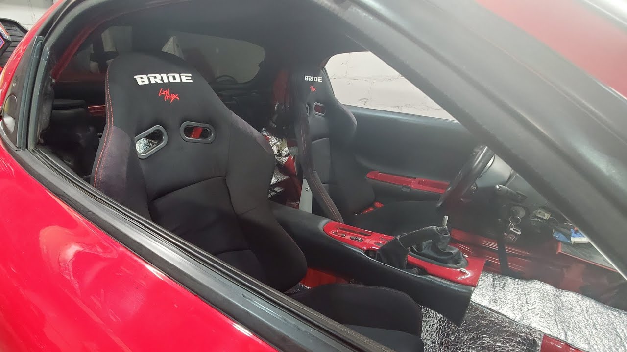 Mazda RX-7 fd gets Bride Low Max seats with stock racks! (custom) - YouTube
