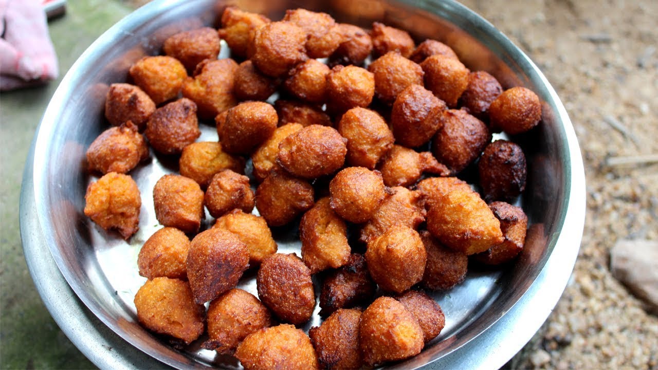 Taler Fuluri - Janmashtami Special Tal Bora | Palm Pakora Recipe - YouTube