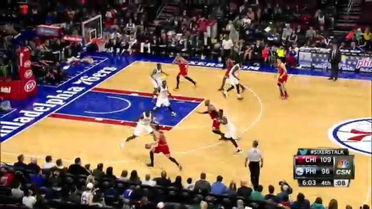 Tony Wroten's Ridiculous No Look Pass - YouTube