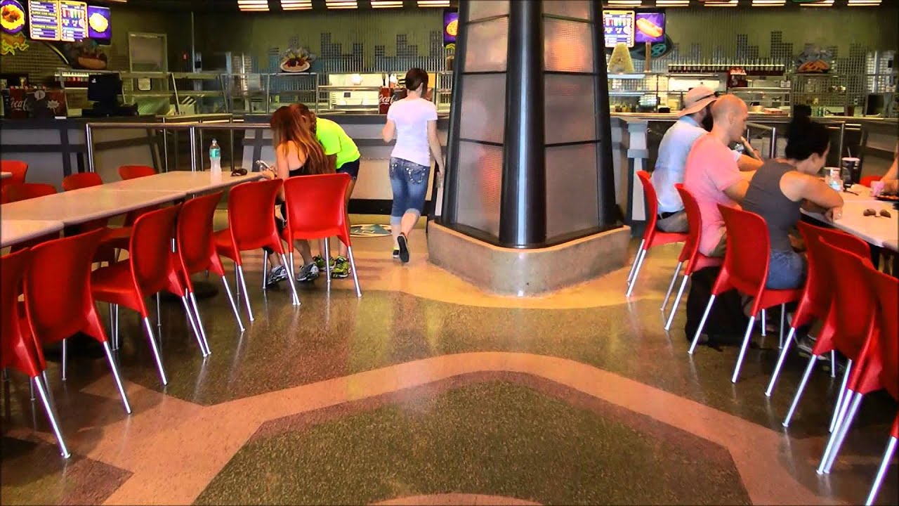 Cafe 4, Islands of Adventure, Universal Orlando - YouTube