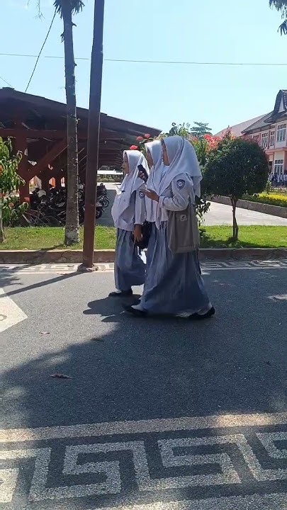Ketika Pulang Sekolah Para Siswa SMKN1Selong - YouTube