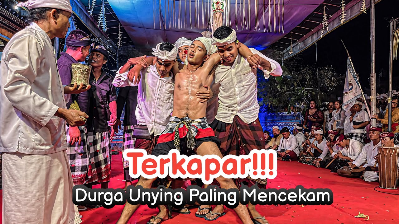 MENCEKAM!! Durga Unying Calonarang ring Pura Dalem Temesi - YouTube