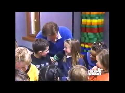 Giulia Radice " Asilo 2001 " - YouTube