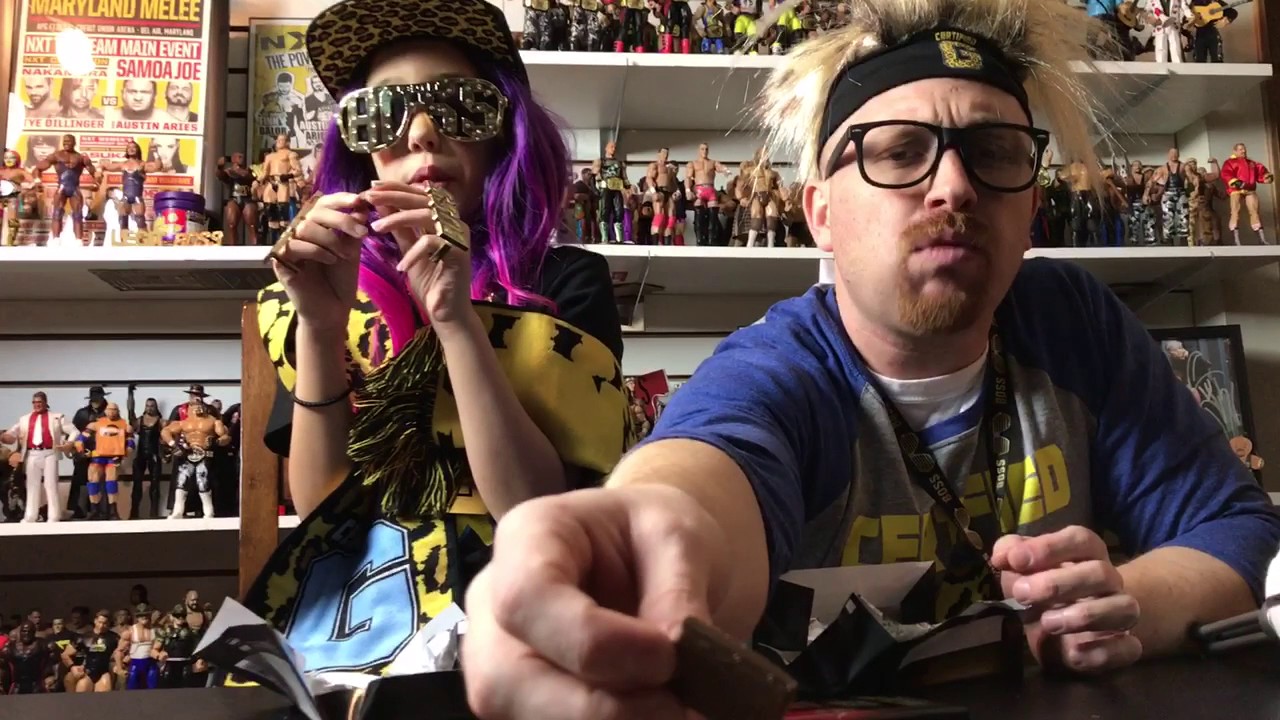 WWE/FYE Candy Bar Taste Testing!!!! - YouTube