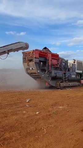 Crushing Low Grade Copper Ore (Feb 2025) - YouTube