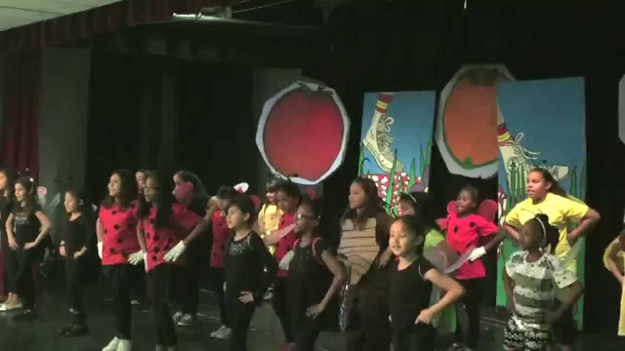 “Be a Lady” - Bugz Performance Highlight! Go Holladay School! - YouTube