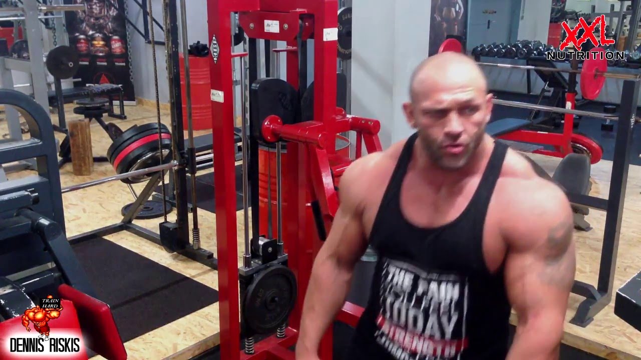 BODYBUILDING -Dennis Riskis - Shoulder Workout / Machine Lateral Raise ...