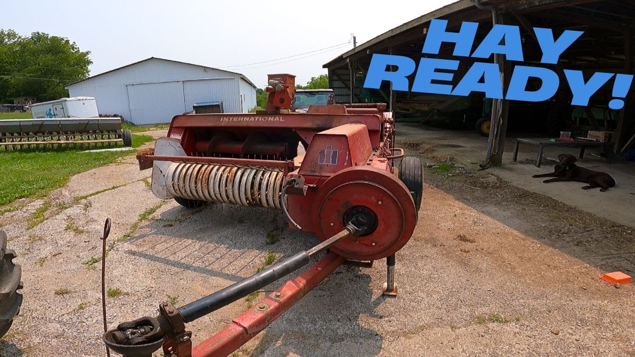 International 435 Baler is Ready for Hay! - YouTube