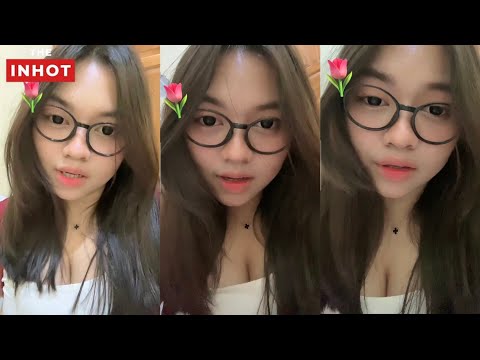 LIVE HOT Key di Kamar! Cantik Seksi Pakai Tanktop Putih, Blunder Bikin Salfok Netizen! 🔥