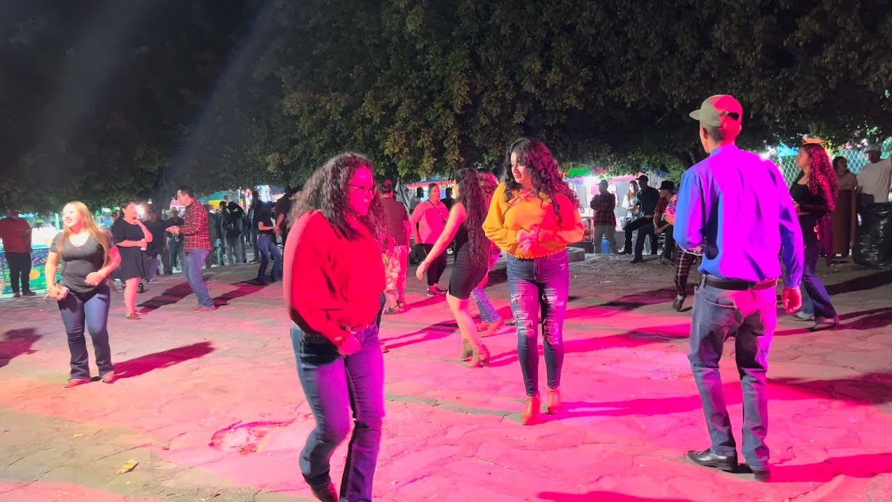 Las Jícamas Gto 2022 - Fiesta del 15 y 16 de Mayo - YouTube