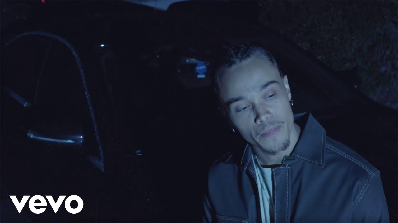 Dana Vaughns - Old Thing Back (Official Video) - YouTube