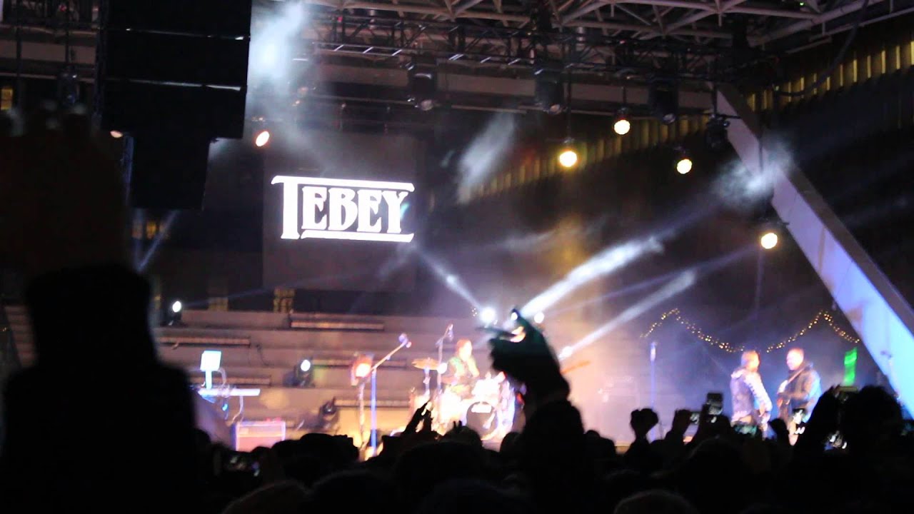 TEBEY Wake Me Up - countdown live at Toronto 2014 - YouTube