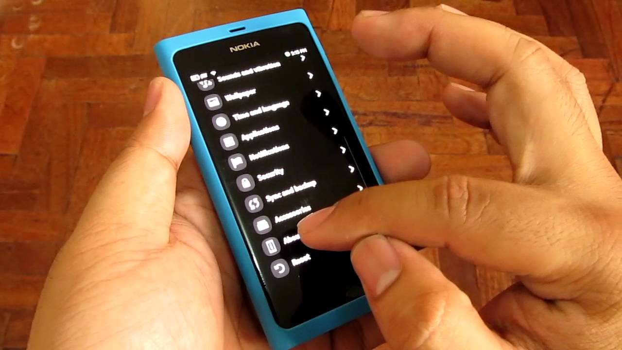 Nokia N9 Unboxing - Unique Buttonless Meego-Powered Smartphone For PHP ...