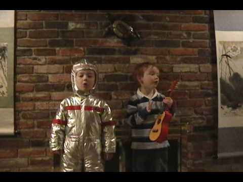 They Might Be TMBG: Robot Parade 2nd Verse Only - YouTube