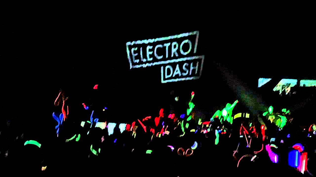 Electrodash dance party 2 - YouTube