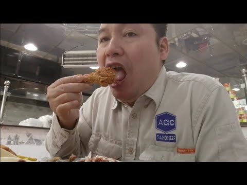 Eating Chicken Broast Crunchy to the bones - YouTube