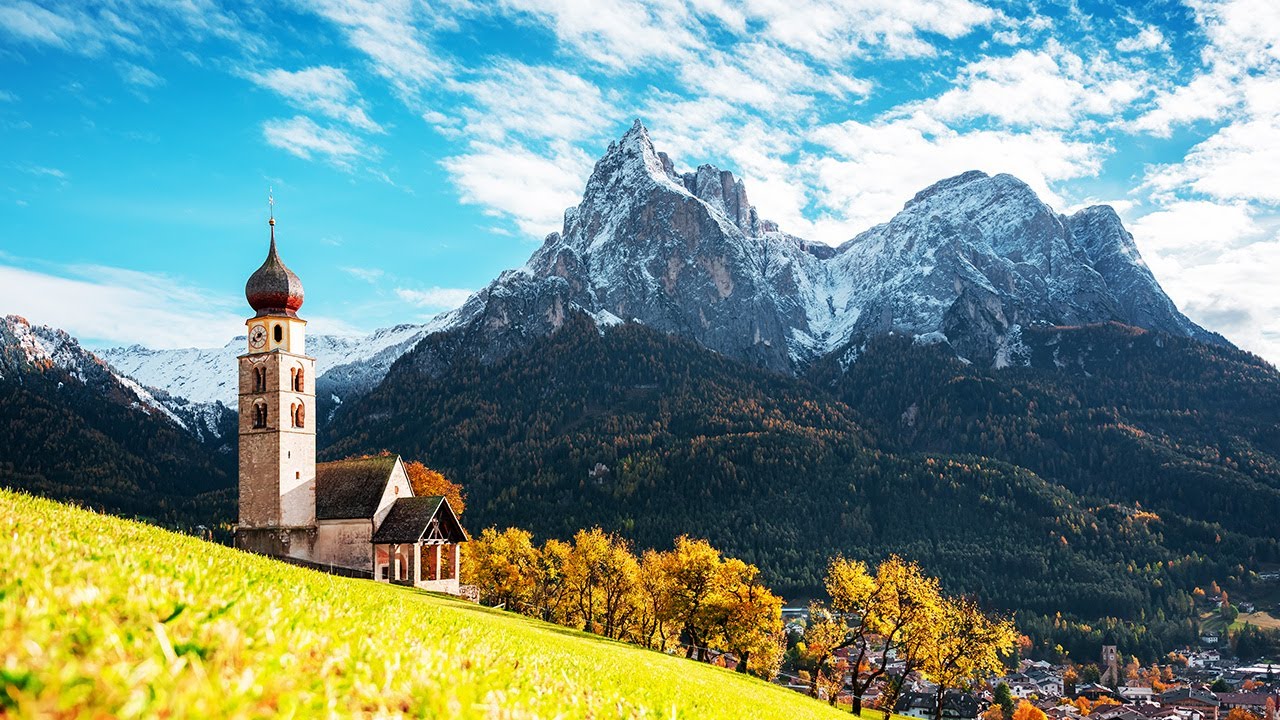 Gorgeous Mountain Scenery - Relaxation Music Video - YouTube