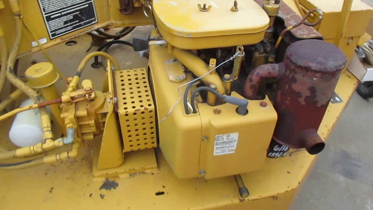 Auction #2342516 - VERMEER 620 BRUSH CHIPPER - YouTube