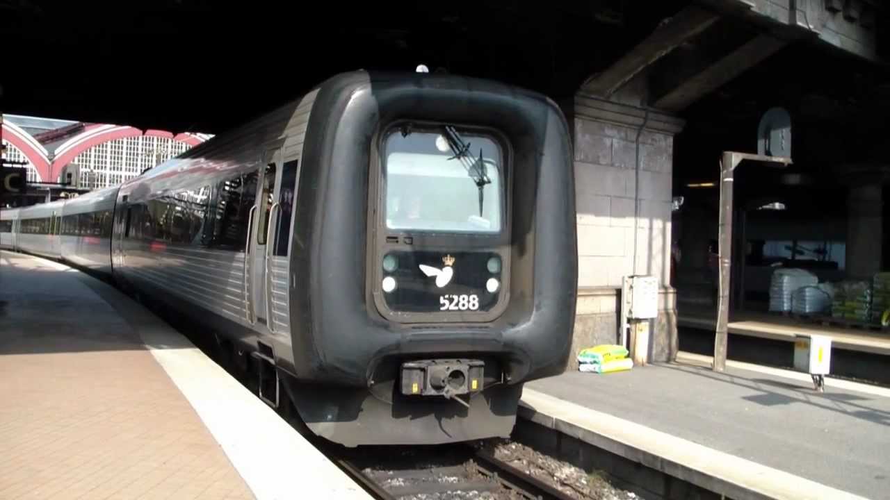 MF departs #2 - Trains in Copenhagen - YouTube
