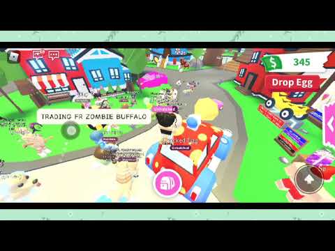 Hatching normal egg(adopt me) - YouTube
