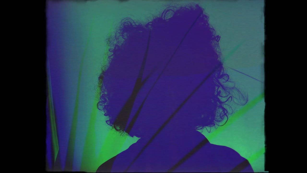 Patawawa - Red and White [OFFICIAL VIDEO] - YouTube Music