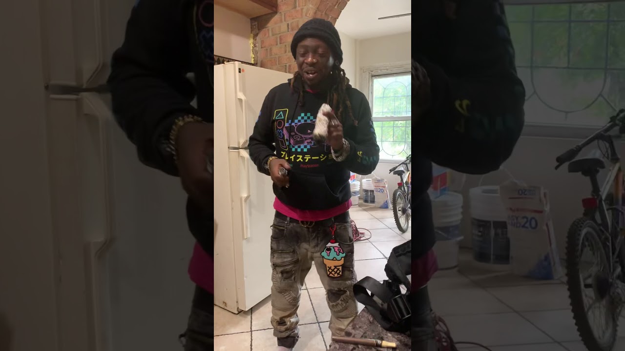 Biggest blunt ever 🤪 - YouTube