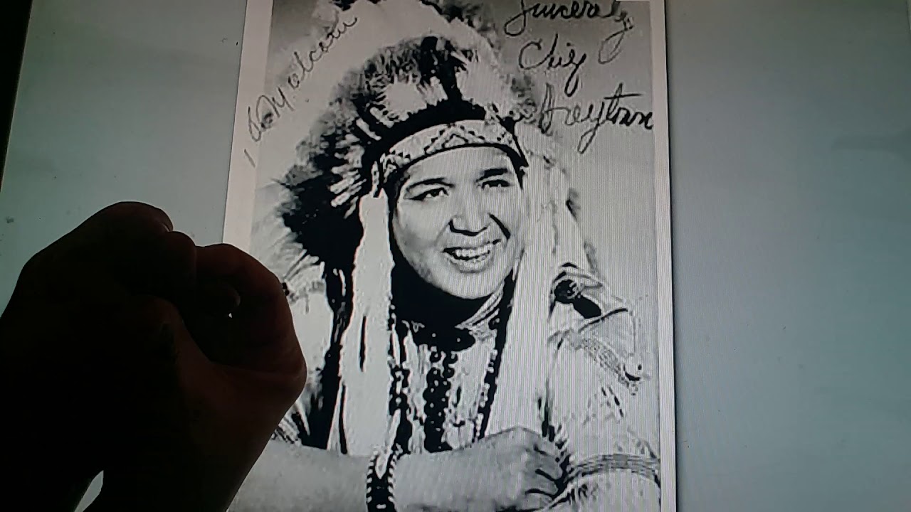 Horacio the handsnake - Chief Halftown - YouTube