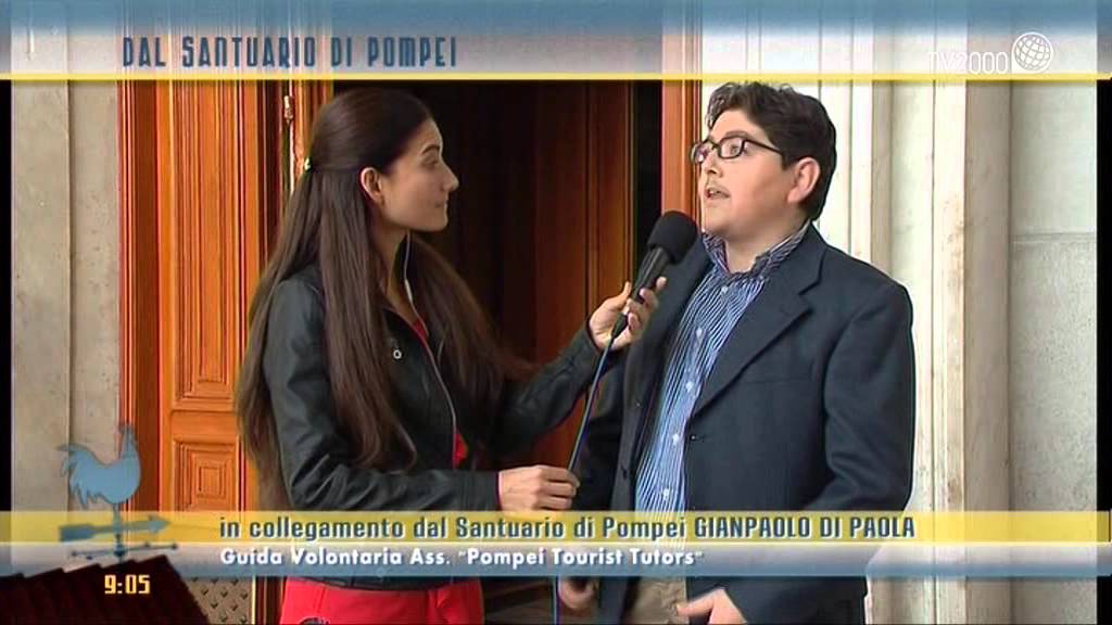 In collegamento da Pompei, Elisa Storace intervista Gianpaolo Di Paola ...