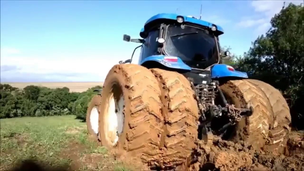 Tractor fails // TraktorMemes - YouTube