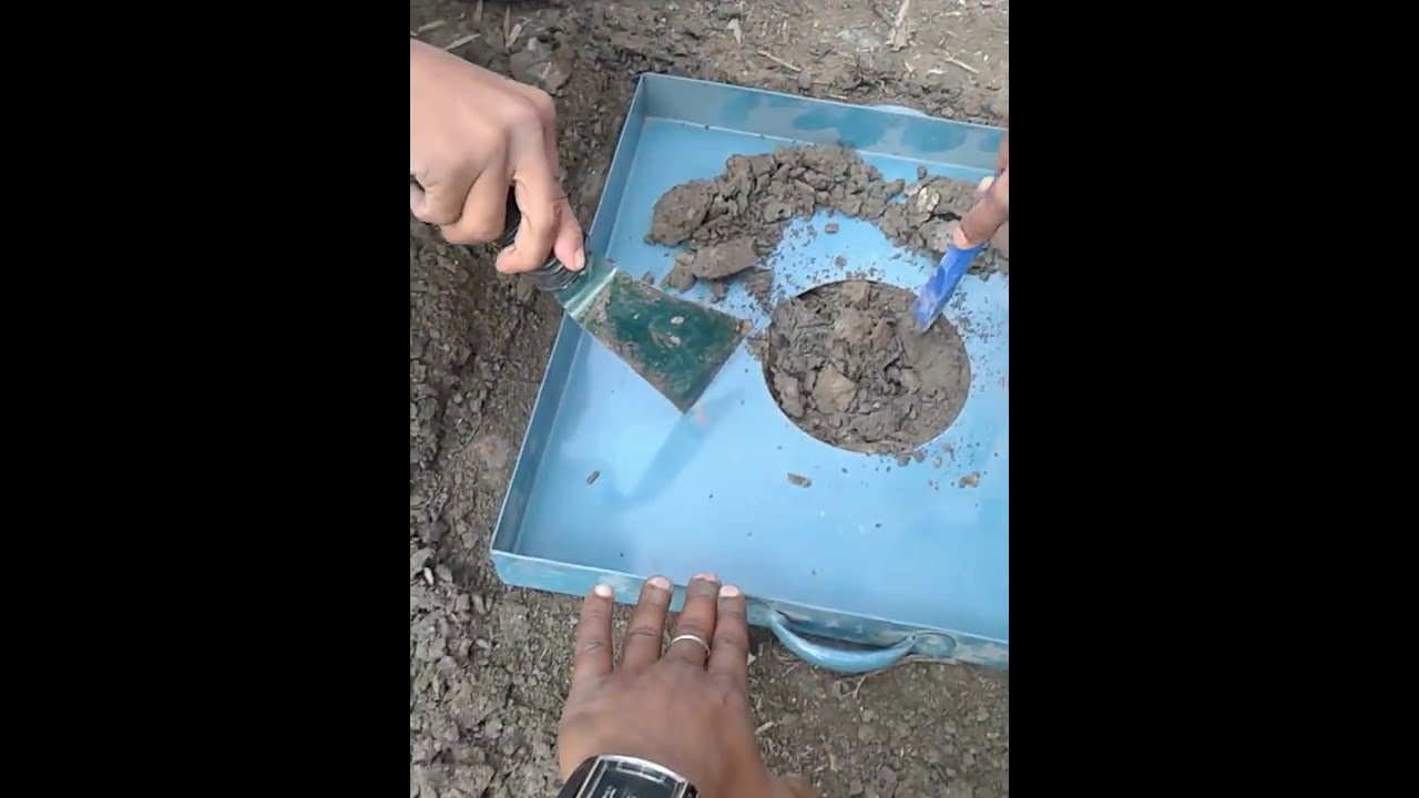Determination Of Dry Density Of Soil by Sand Replacement Method - YouTube