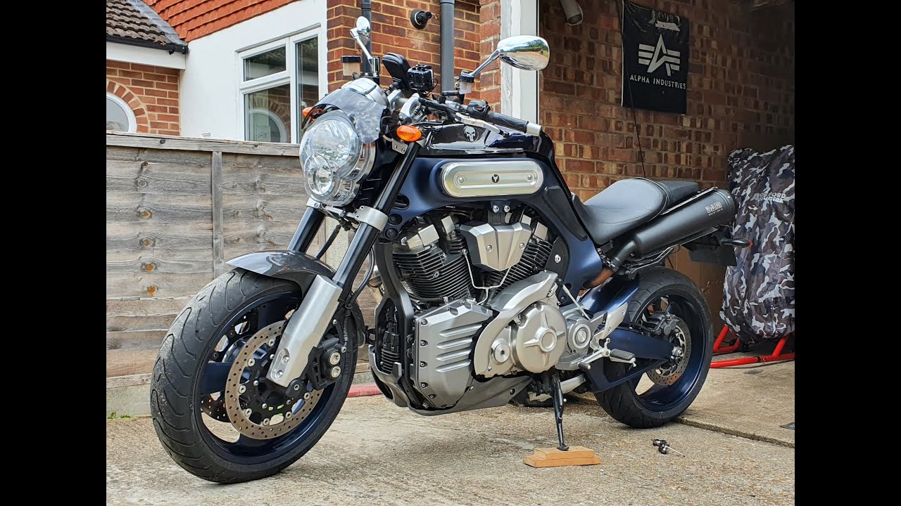 YAMAHA MT-01 DAM Exhaust vs Original - YouTube