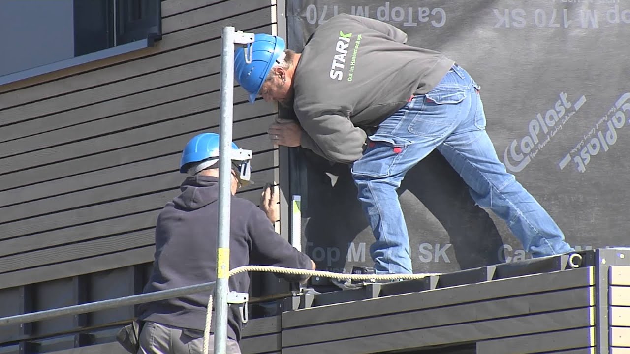 Modulhaus Aufbau 2015 Zimmerei STARK - YouTube